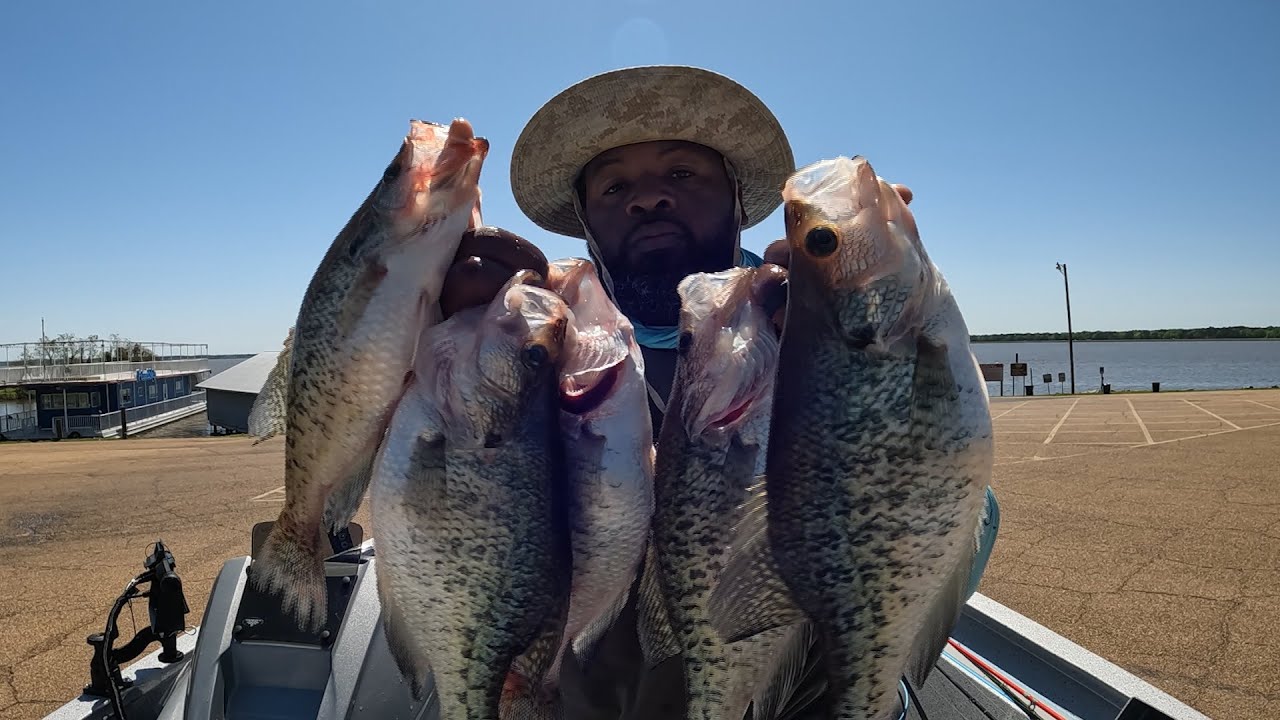 Catching Monster Crappie On GOOD FRIDAY - YouTube