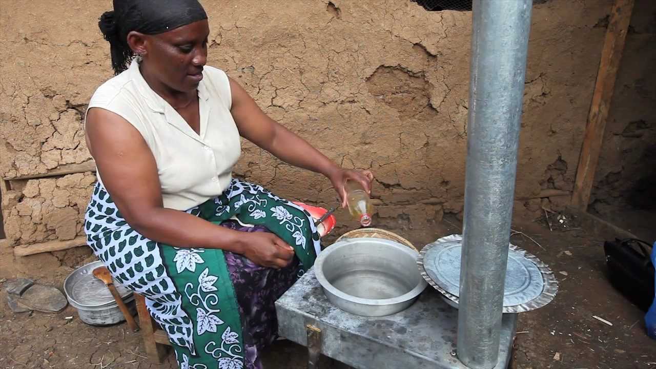 Cooking with the Jiko Safi Jatropha Gasification Stove - YouTube