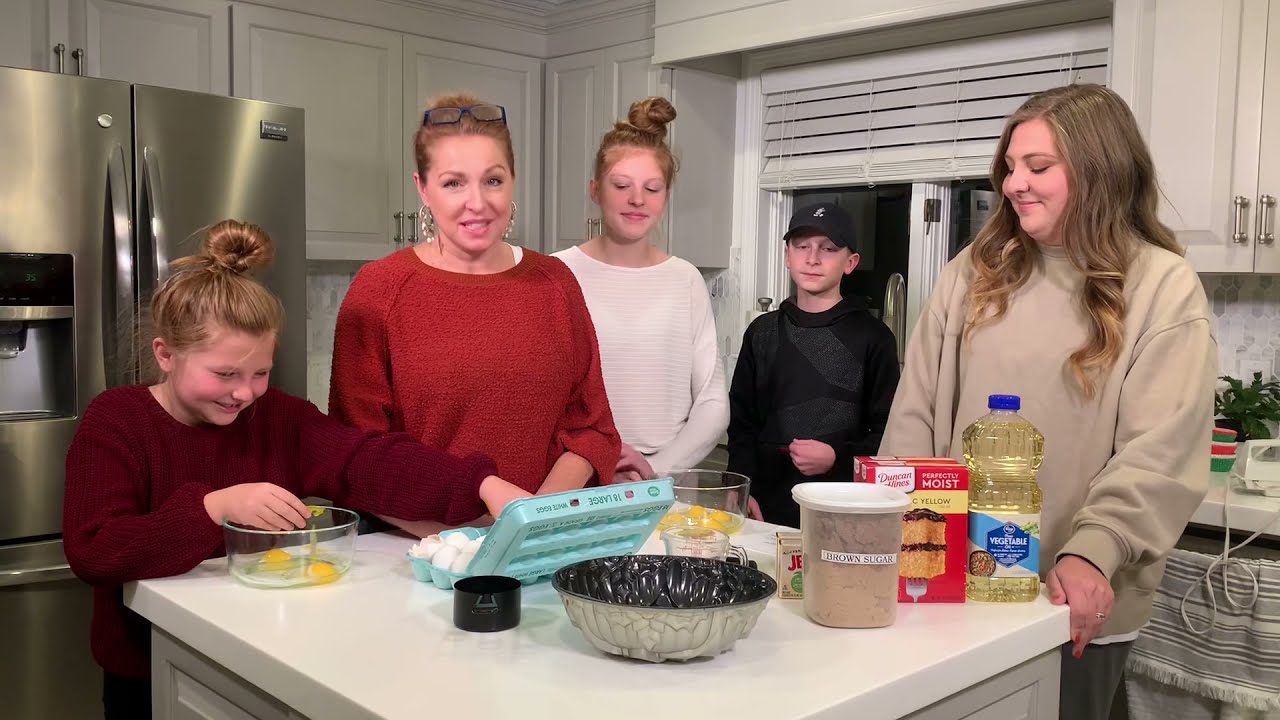 Holiday Cooking with Mara - YouTube