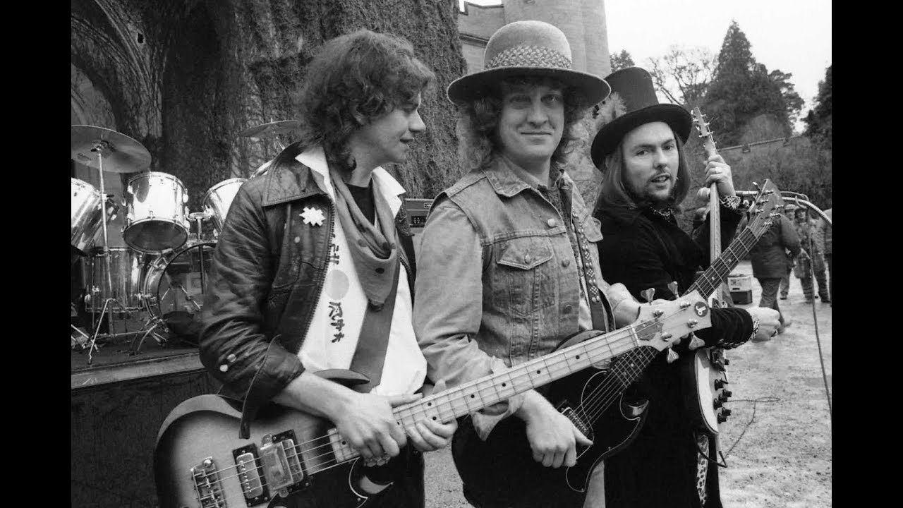 Slade - Runaway (1984) Eastnor Castle Hereford - YouTube