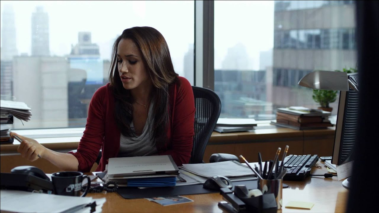 Suits Pilot YouTube suits-pilot-youtube
