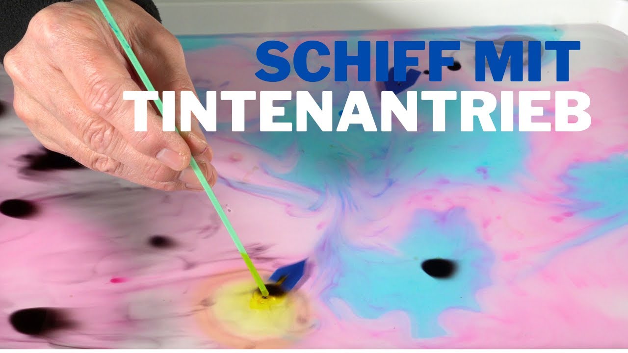 Schiff fährt mit Tinte – Experiment zu Oberflächenspannung - YouTube