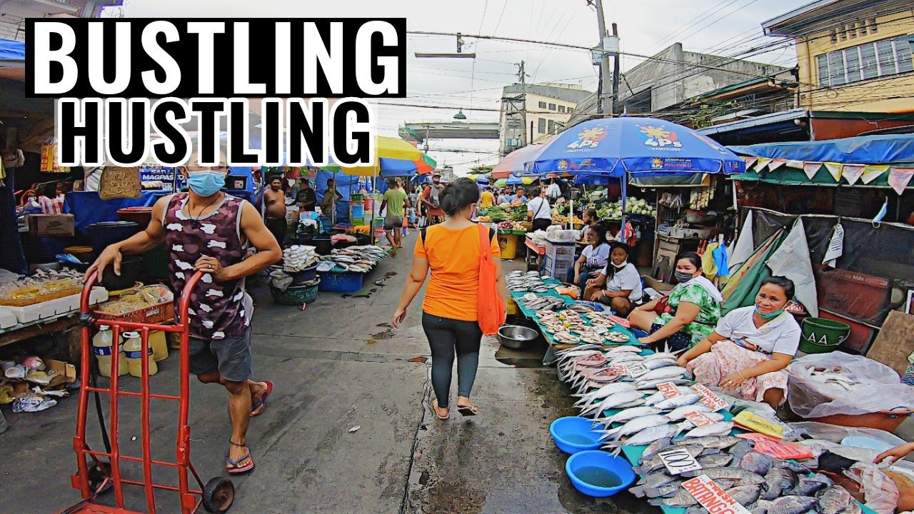 BUSTLING AND HUSTLING WET MARKET OF BLUMENTRITT - YouTube