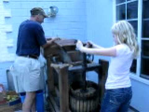 2011 Apple Cider Pressing Party - YouTube