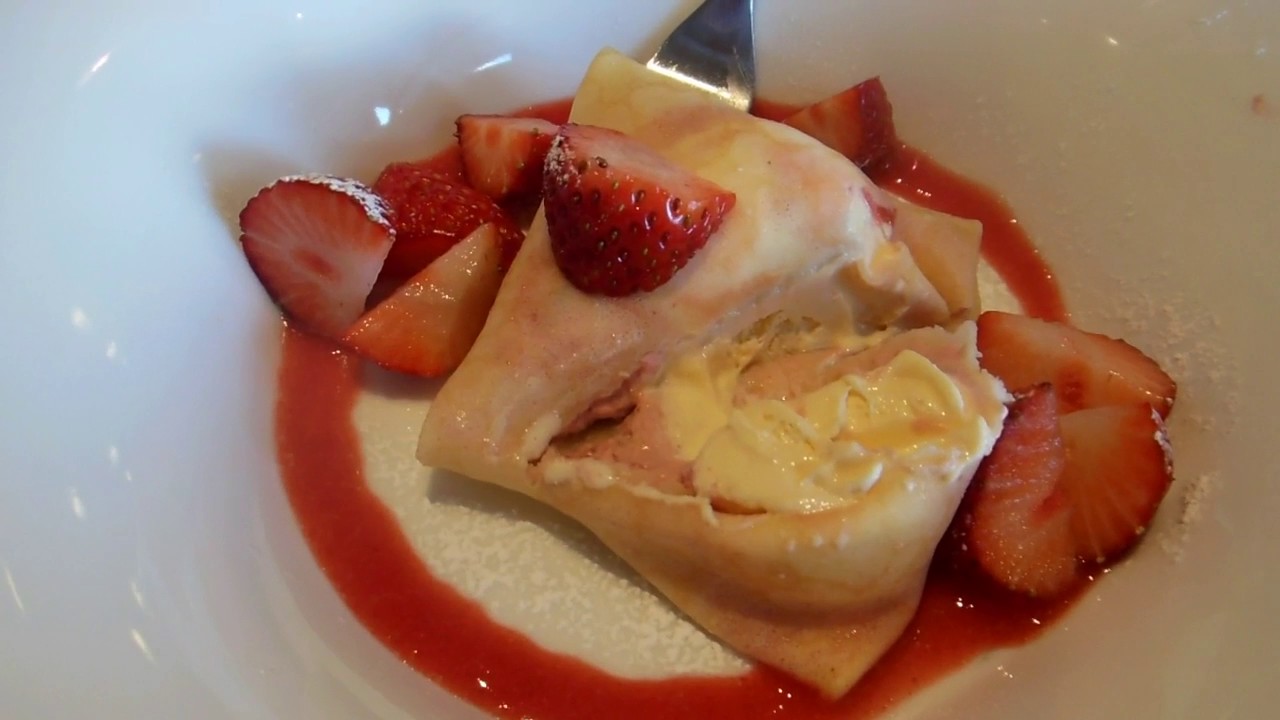 Denny's Japan Fabulous Crepe! - YouTube