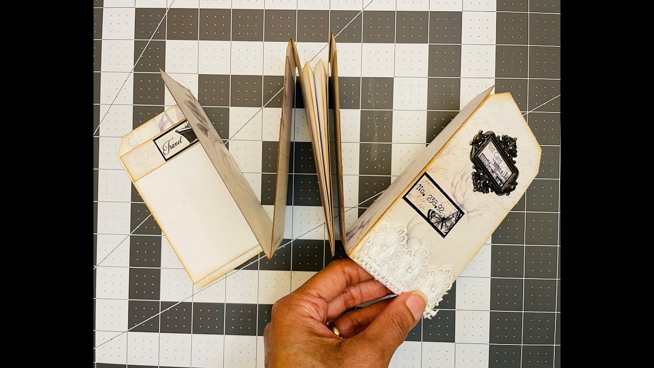 Tutorial: Multi Flip Flap Tag Folio - Never Ending Tag Flip Book Folio ...