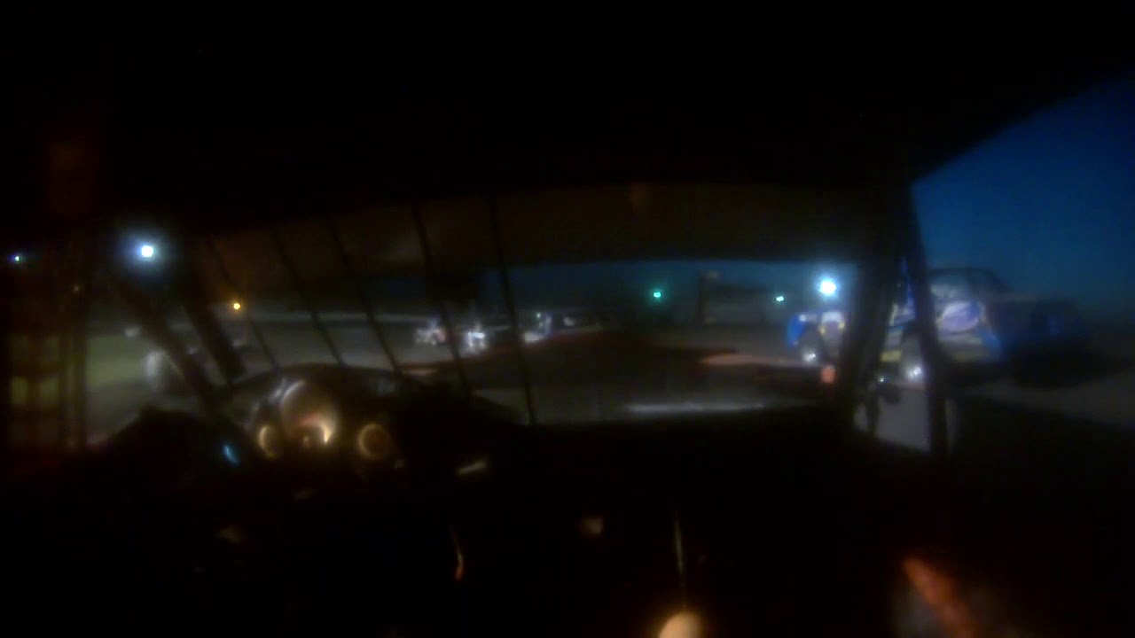 Hancock County Speedway Feature - Heath Tulp collision with Kelly ...