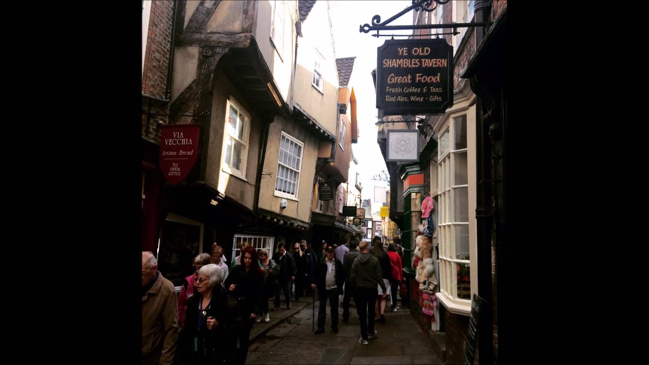 Life in England - YouTube