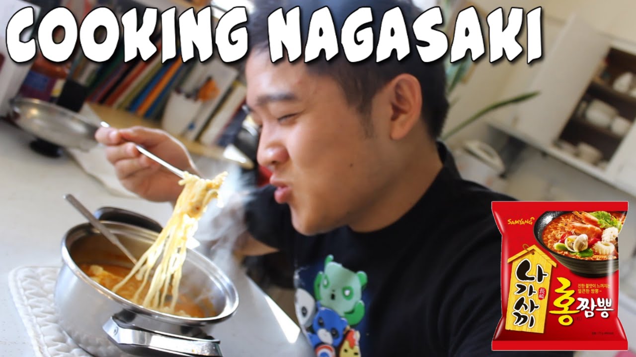 Cooking With DaBoki : Cheesy NAGASAKI Ramen! - YouTube