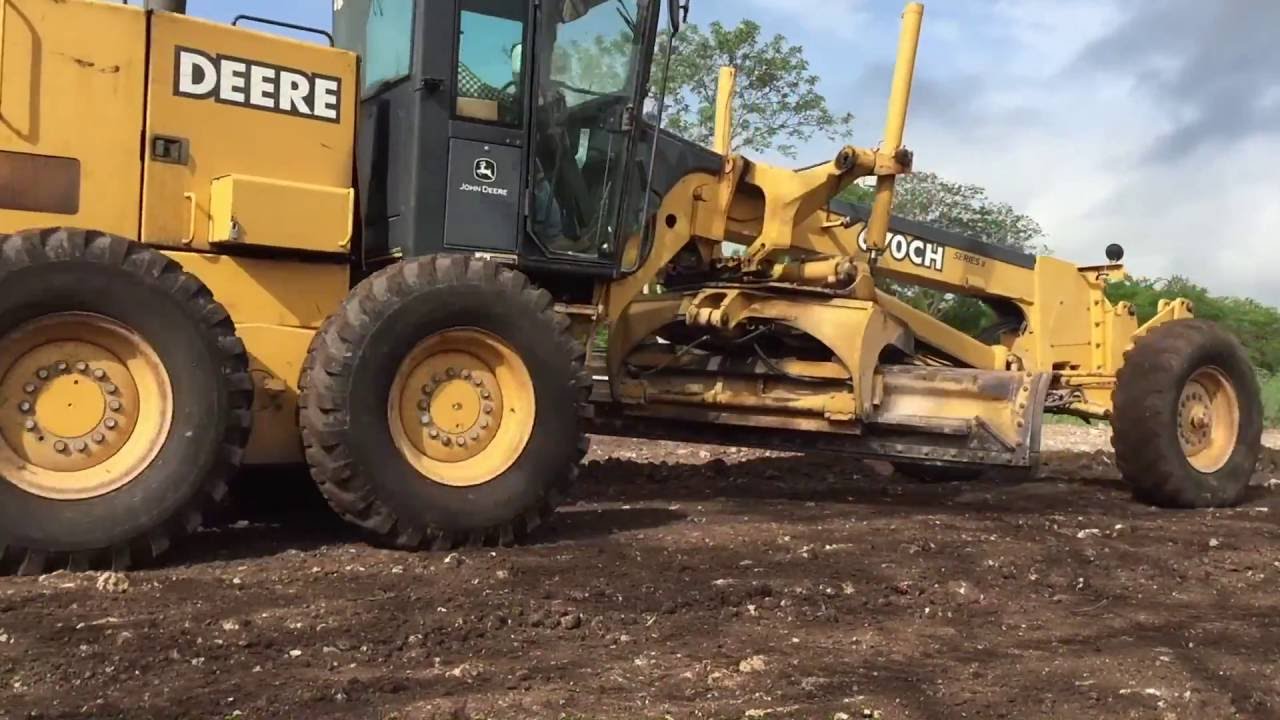 John Deere 670CH Motor grader PT1 - YouTube