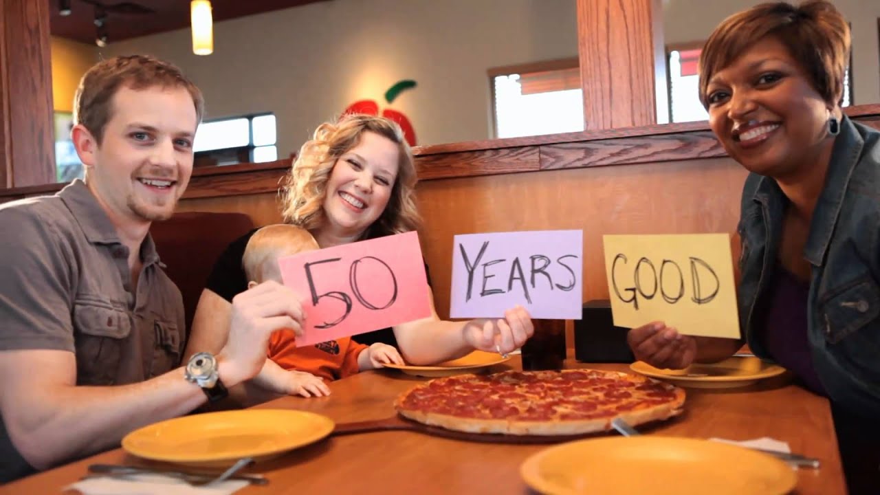 Mazzio's Ken's Pizza TV Commercial - YouTube