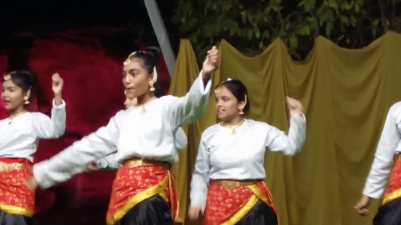 Bhavan's BVBV - NIRD, Dance skit @RTP Mela 2018 - YouTube