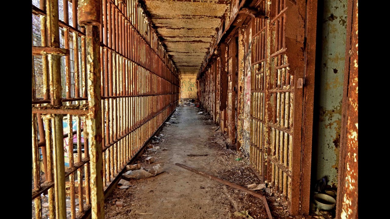 Newark,NJ Abandoned Prison - YouTube
