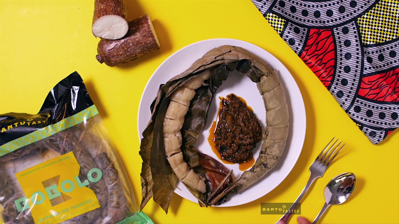 How to cook Bobolo (Baton de Manioc) - YouTube