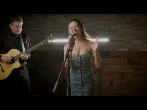 Shakira - La Tortura (Cover by Marilyn Hucek)