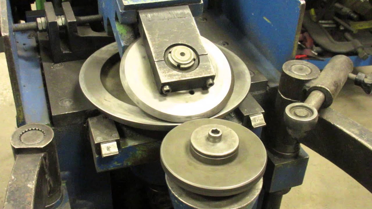 AM14723 Suter AG Gorelocker Machine - YouTube