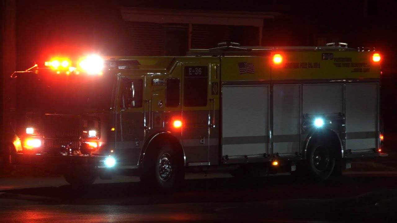 Keystone Fire Company of Shillington Engine 36 Responding - YouTube