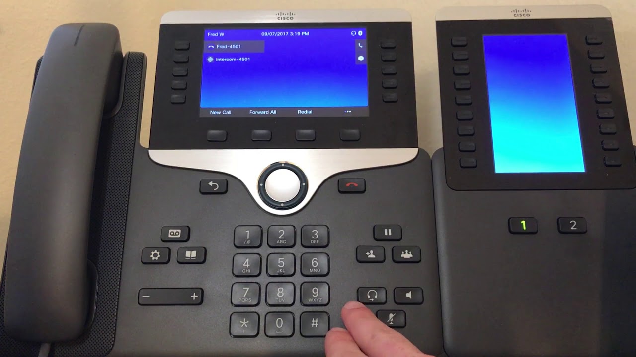 HowTo | Place a call - YouTube