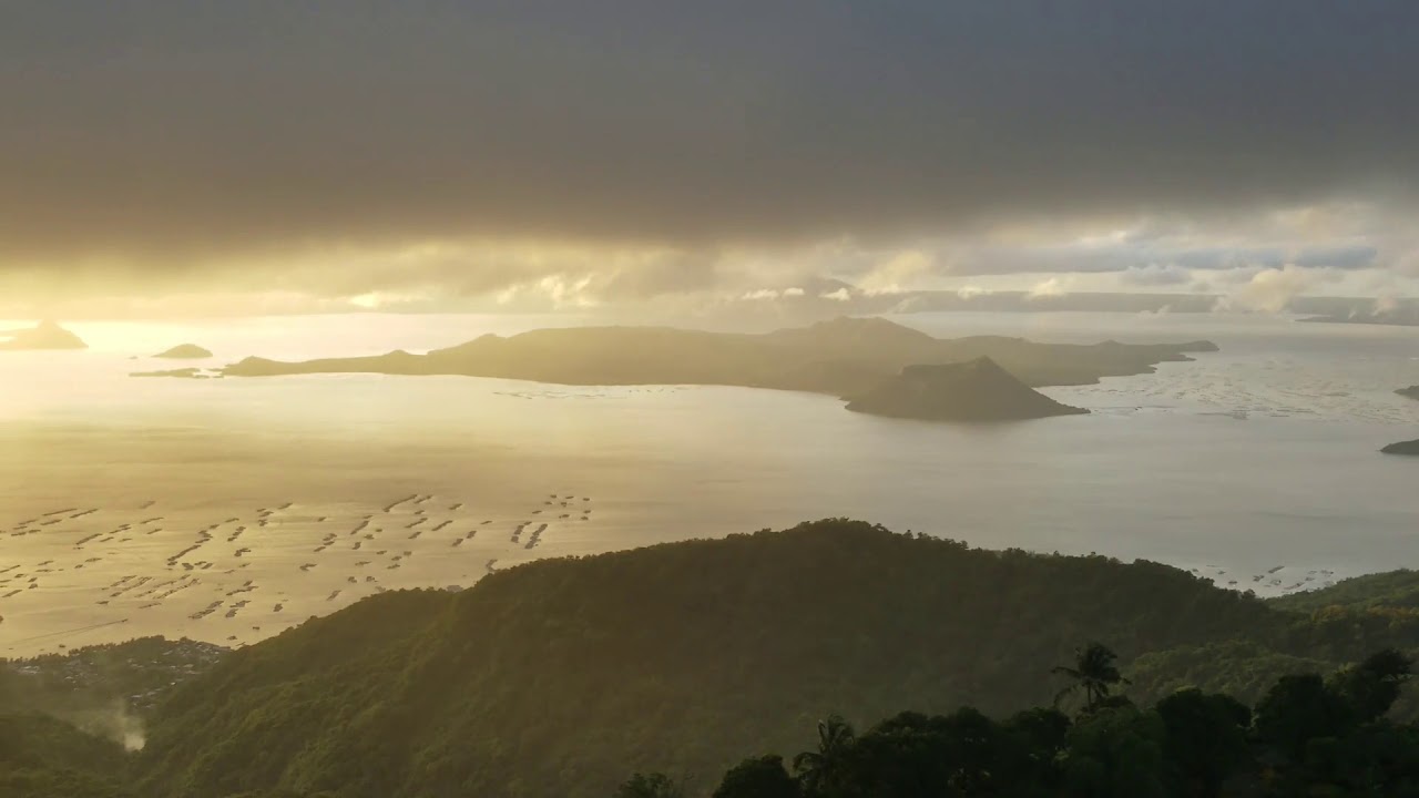 TAAL LAKE & VOLCANO, TAGAYTAY, PHILIPPINES By James Clinton Curran 10 ...