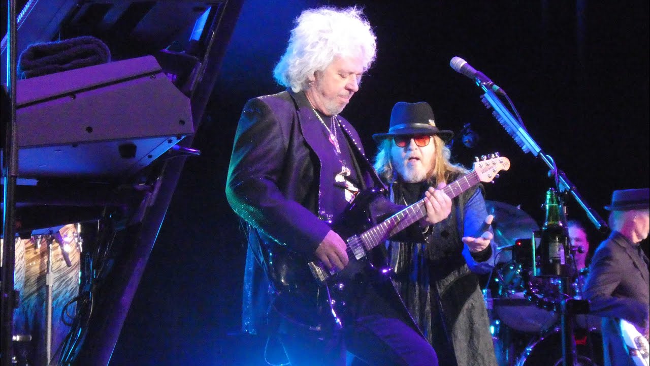 TOTO - Rosanna from their 2/25/2024 set at Brown County Music Center in ...