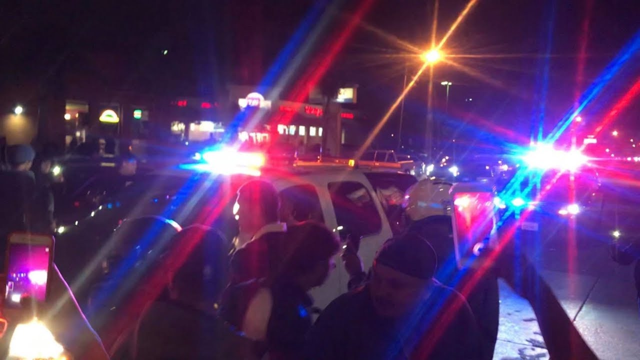 Crowd attacks Cops at Car Meet!!! *MUST WATCH* - YouTube