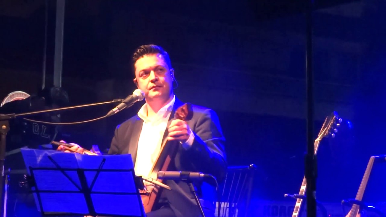 Κων/νος και Ματθαίος Τσαχουρίδης-Στα ξένα είμαι Έλληνας και στην Ελλάδα ...