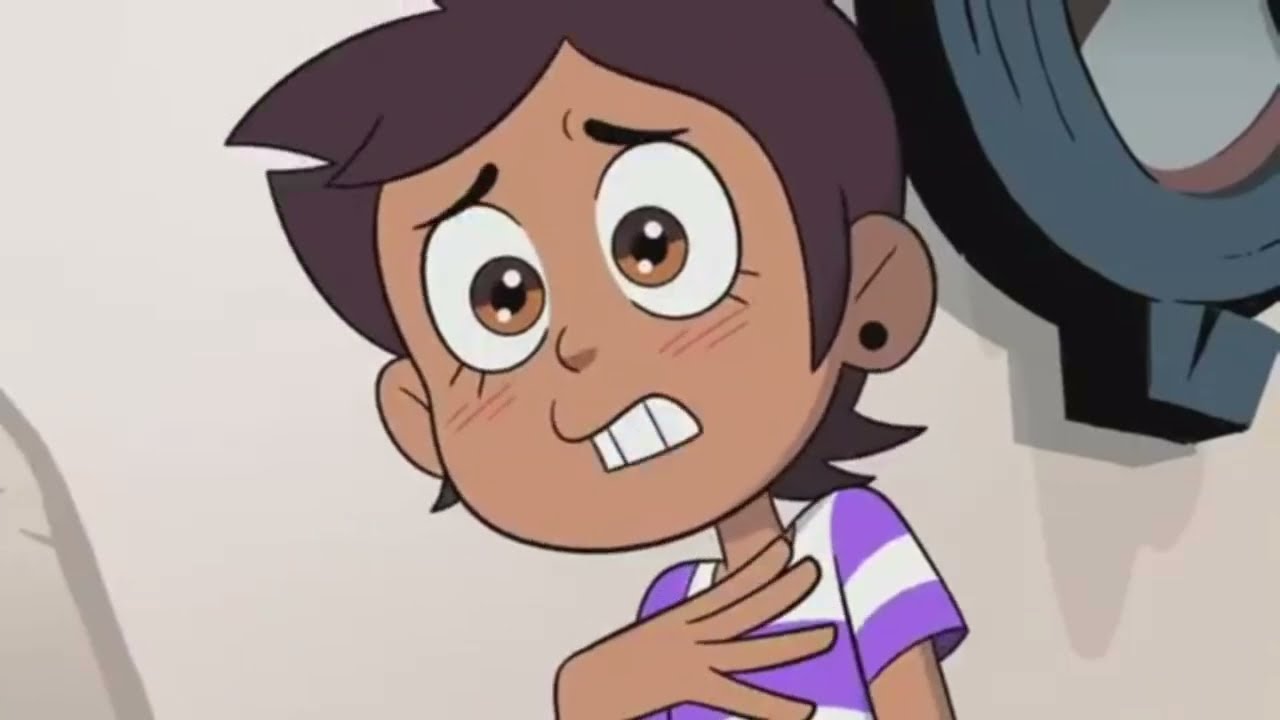 Pilot Luz Scares Me - YouTube