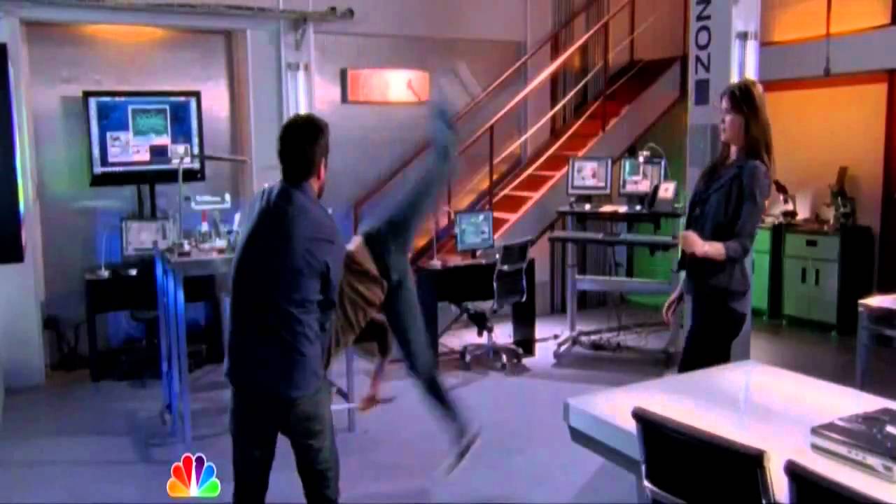 Chuck Season 4 Episode 22 Promo - YouTube