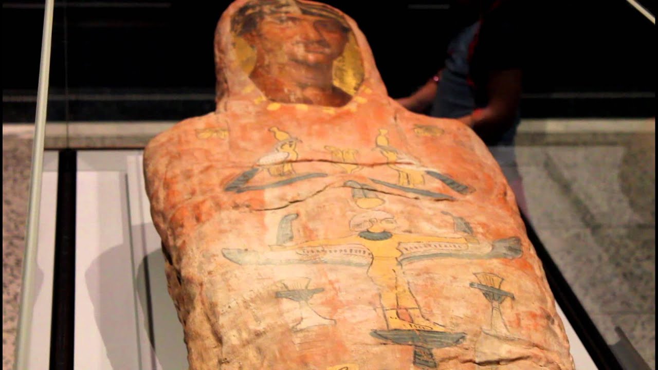 Greco Roman Mummy 1 at The Getty Villa.MOV - YouTube