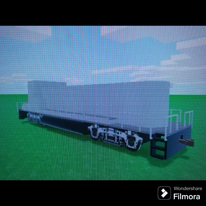 Unpainted EMD GG20B Locomotive. - YouTube