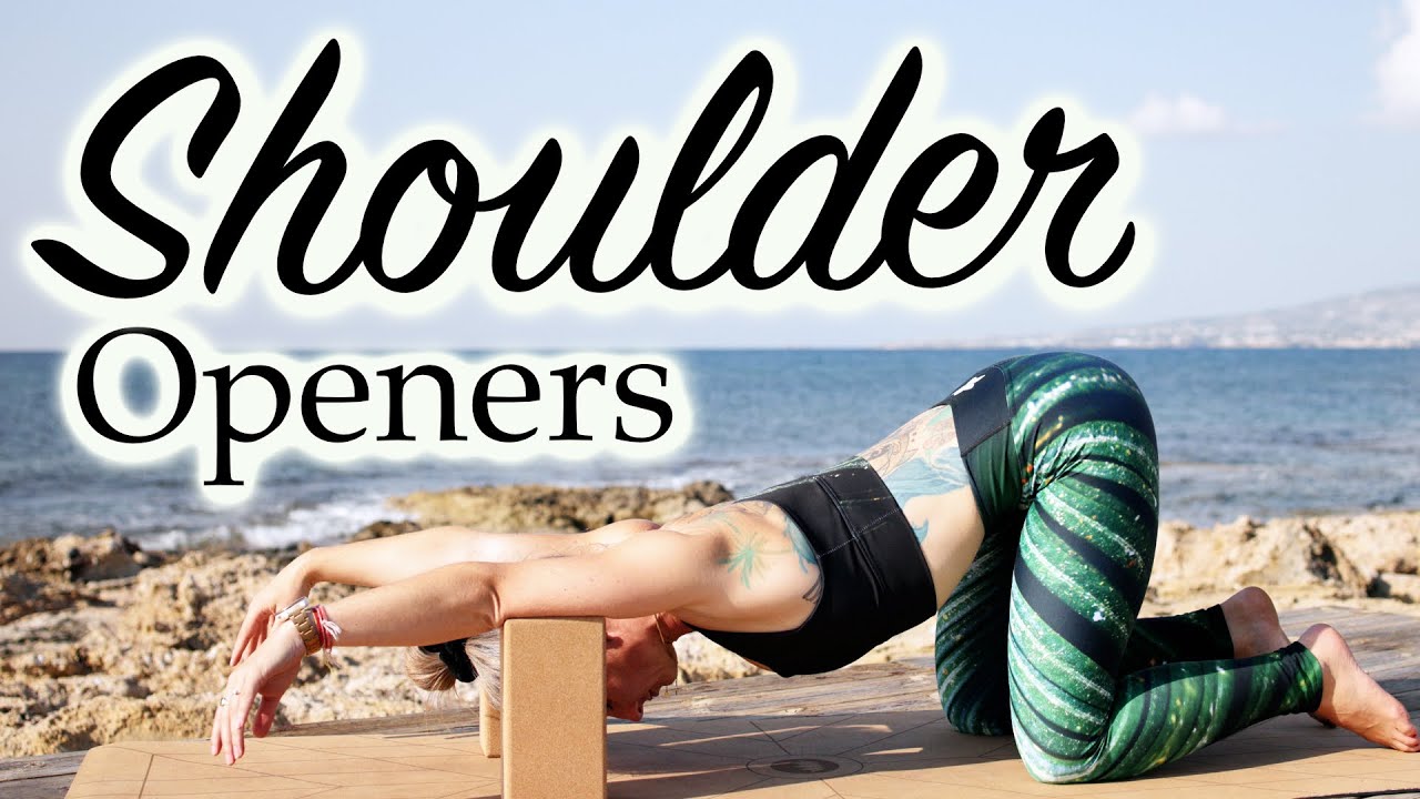 🇺🇸 Yoga for the shoulders | open your shoulders and chest - YouTube