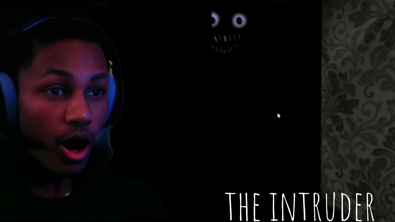 PHILLY AND JOE PLAY ROBLOX (The Intruder) - YouTube