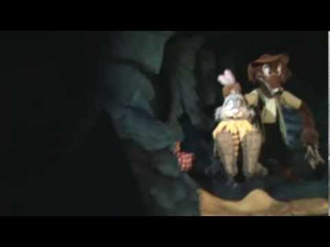 Br'er Rabbit and Br'er Fox Animatronic Breakdown - Disney World - YouTube