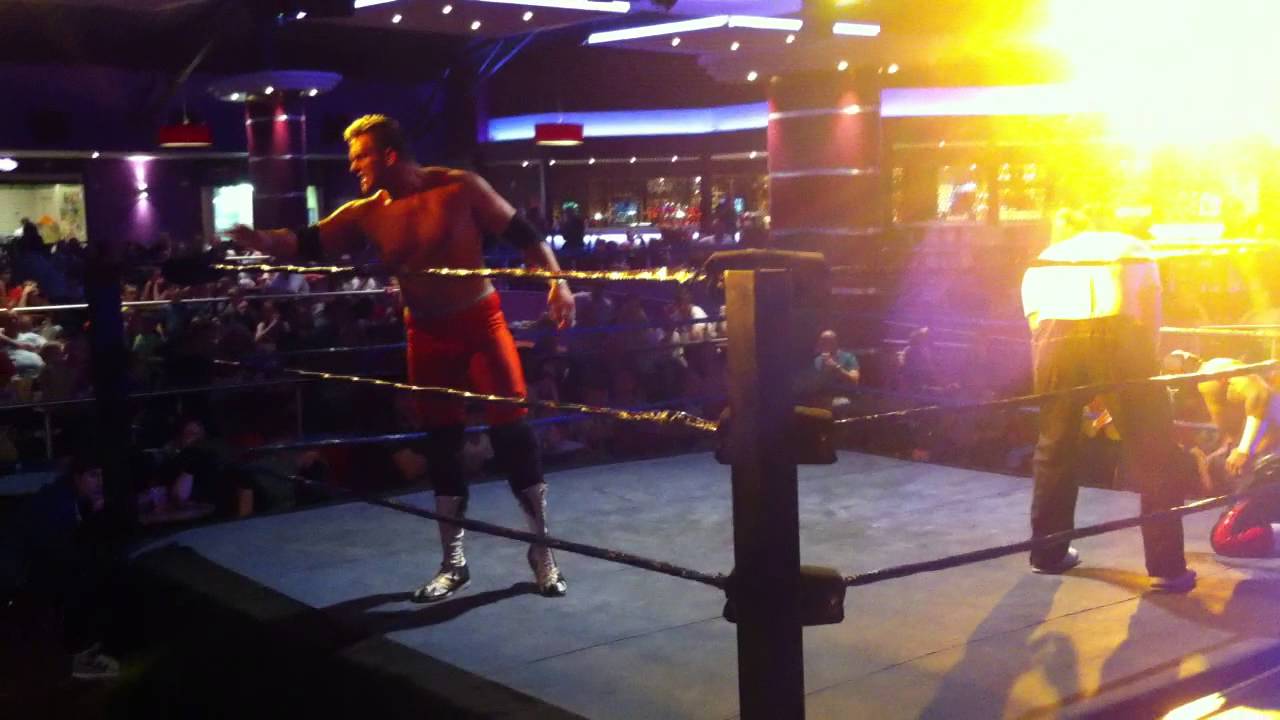 Sam Adonis vs Supernova - All Star Wrestling UK - YouTube