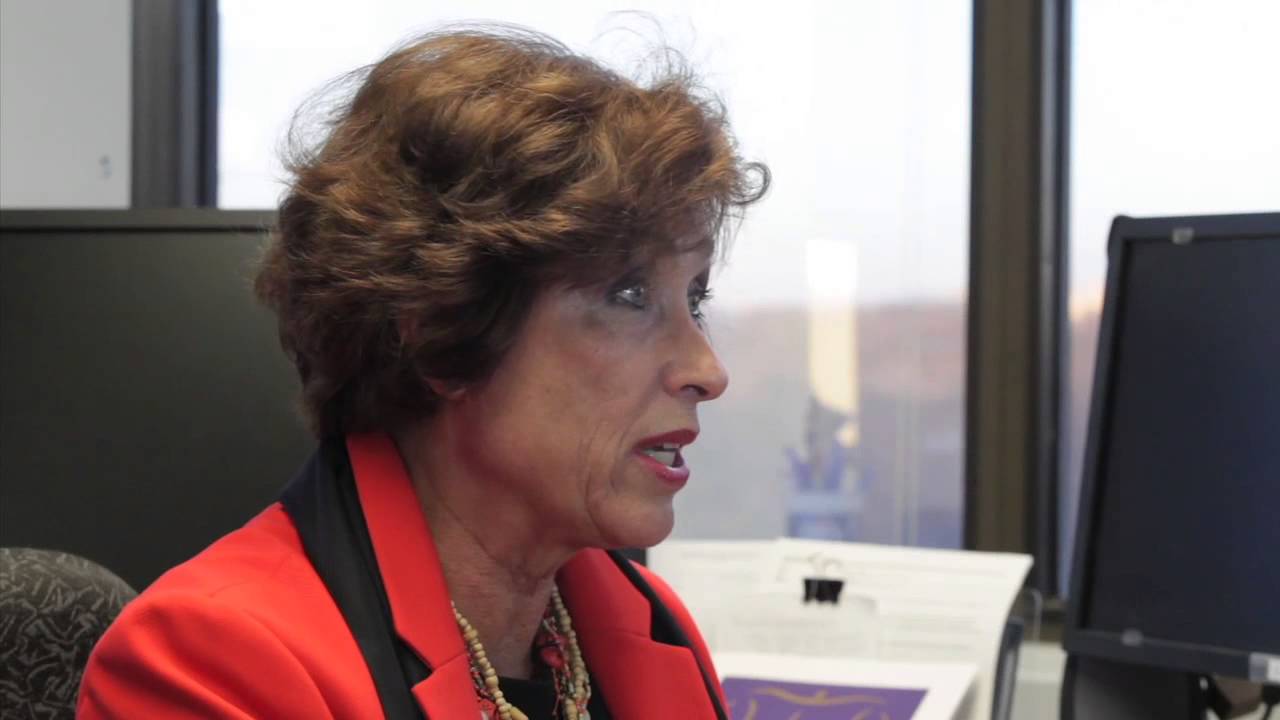 DORIS FULLER SPEAKS ON MENTAL ILLNESS - YouTube