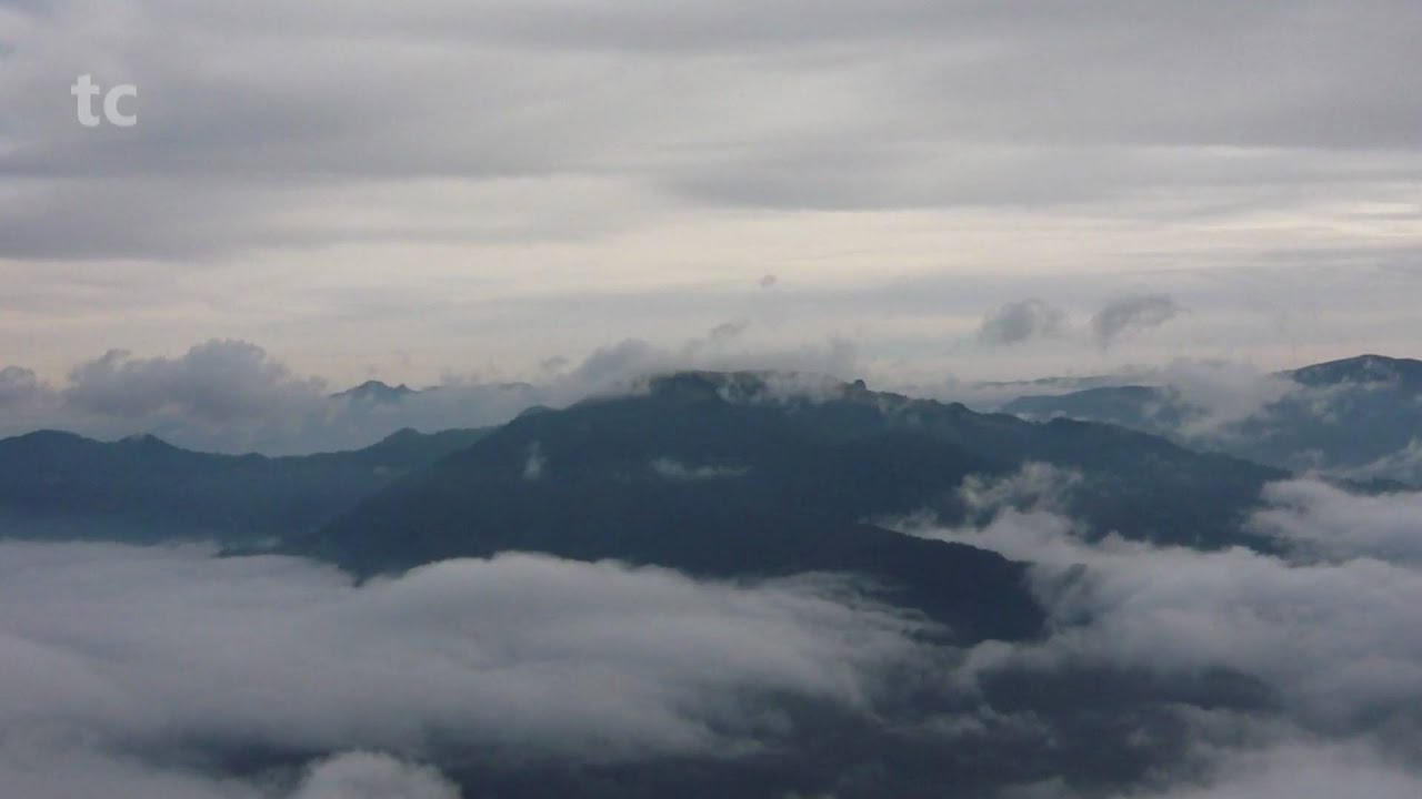 Varful Postavarul Alt. 1799m Poiana Brasov - HD - YouTube