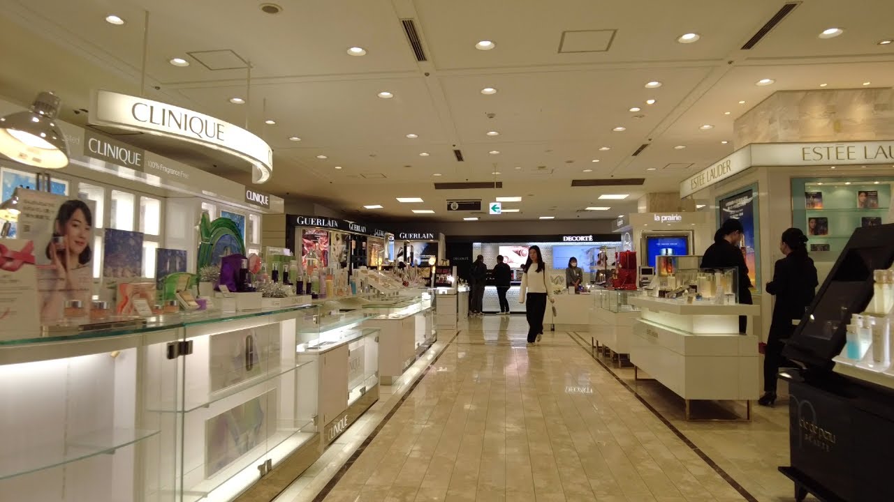 Japan, Sapporo, Mitsukoshi Department Store near Odori Station - YouTube