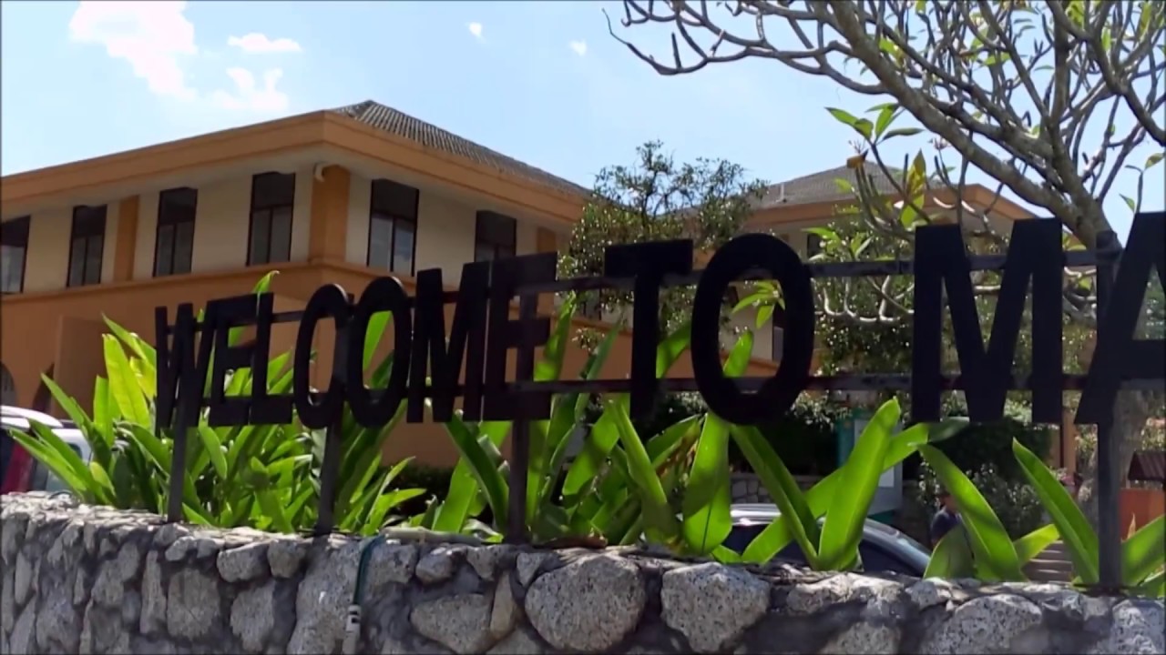 The Scenary of Mahallah Uthman IIUM - YouTube