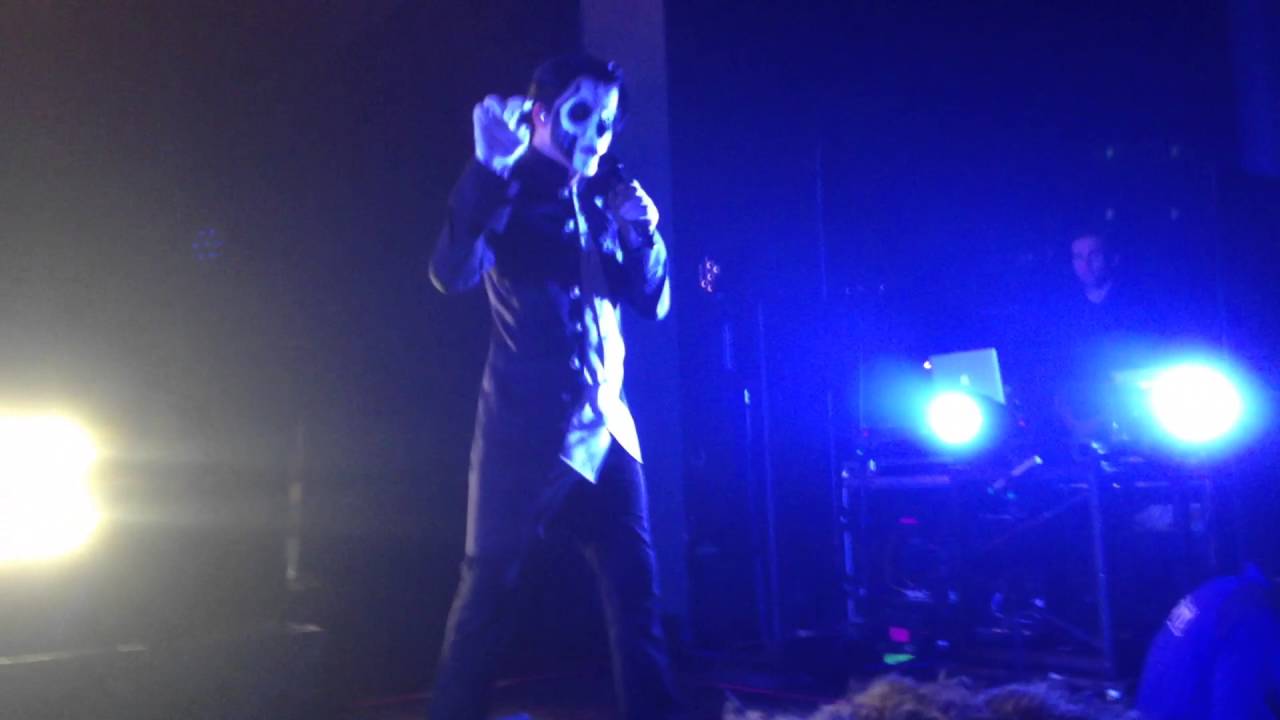 Papa Promoting The Female Orgasm At Emos Atx Youtube