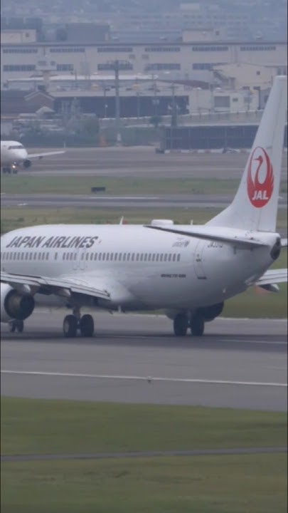 伊丹32L 急加速から上昇する JAL 737−800NG #Shorts - YouTube