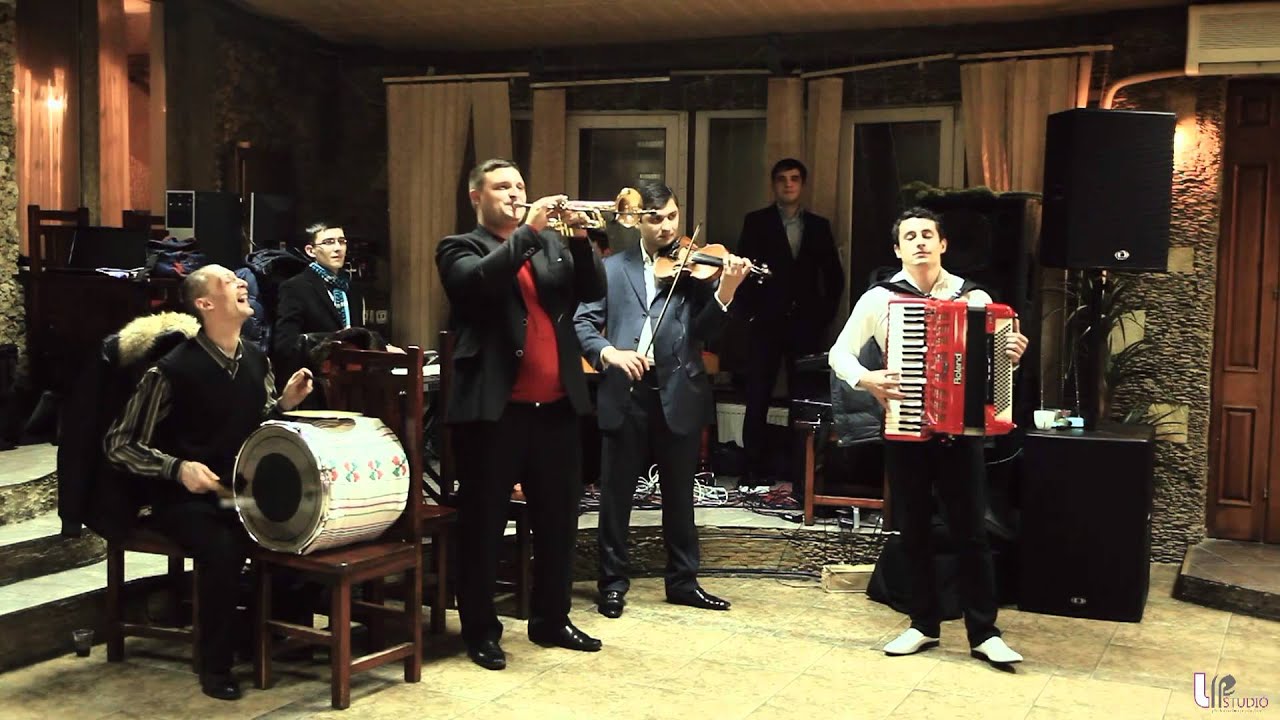 +37369287289 nunta de aur - Fratii Parfeni - suita instrumentala - YouTube