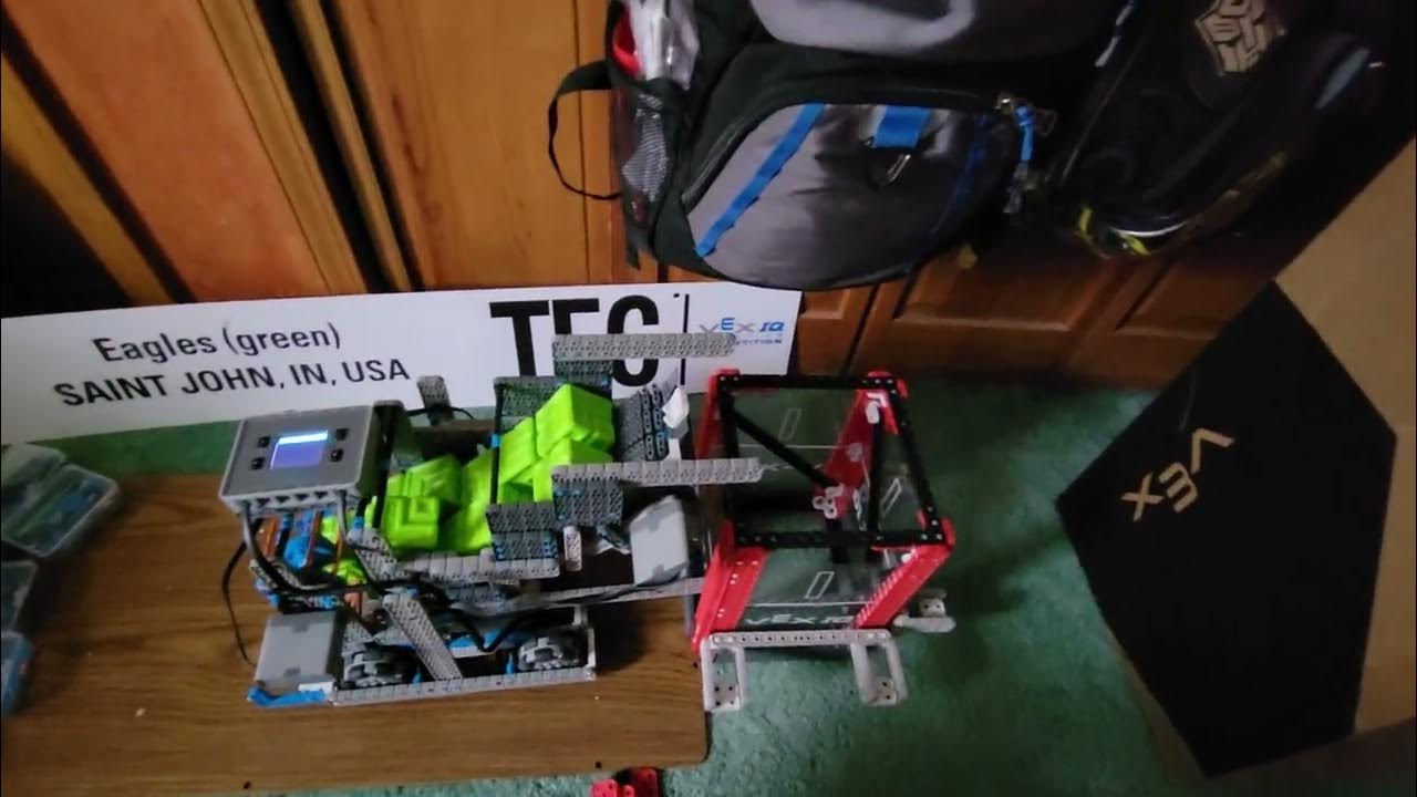 Vex IQ Full Volume - First Robot Reveal - 35813G - YouTube