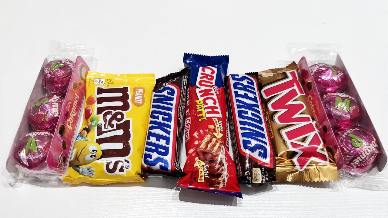 Some Lot's of Candy and Sweets, Bright Yummy, Satisfying video, Snikers ...