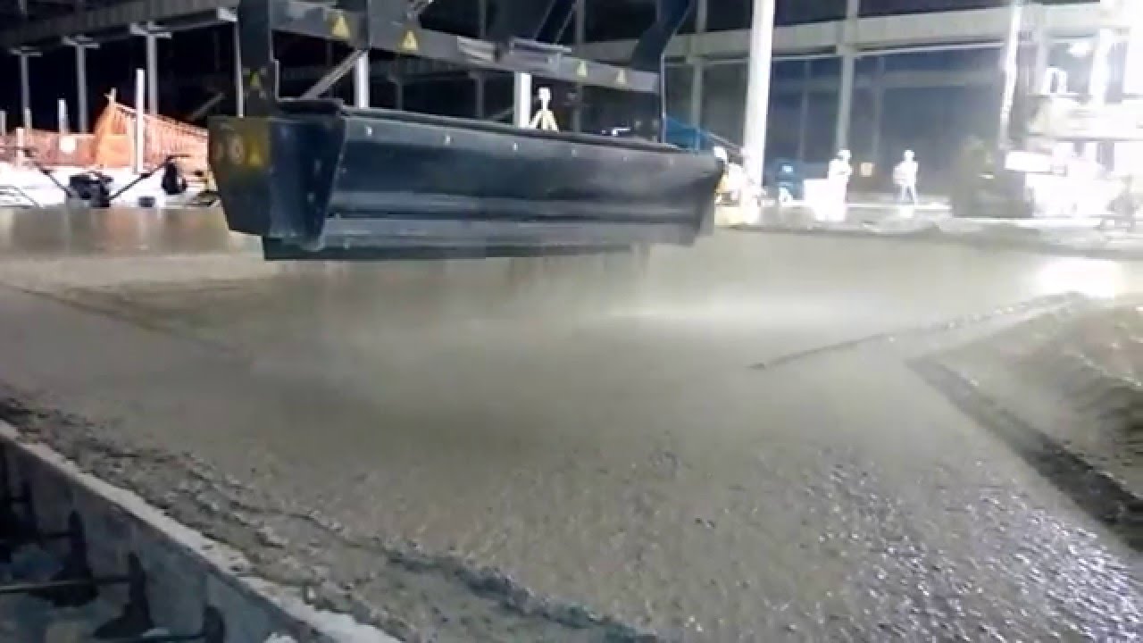 SOMERO SPREADER STS-11M - YouTube