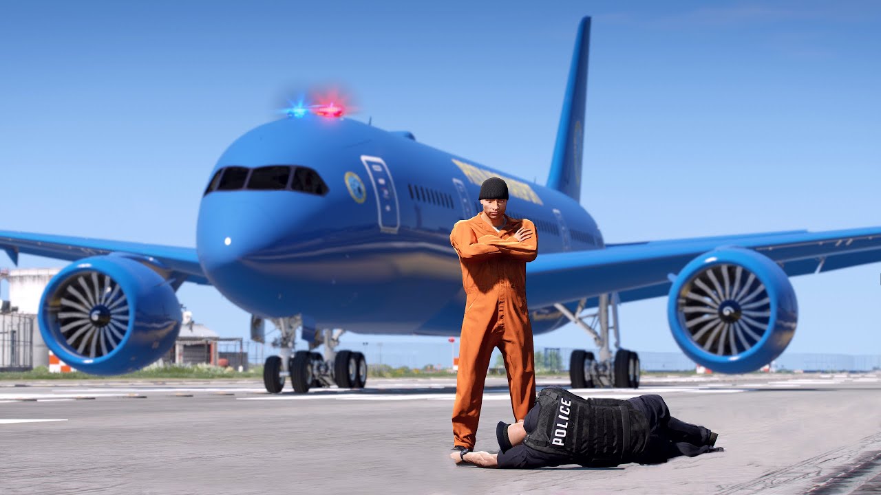 Prisoners Escape From A Police Plane During The Flight In GTA 5 ...