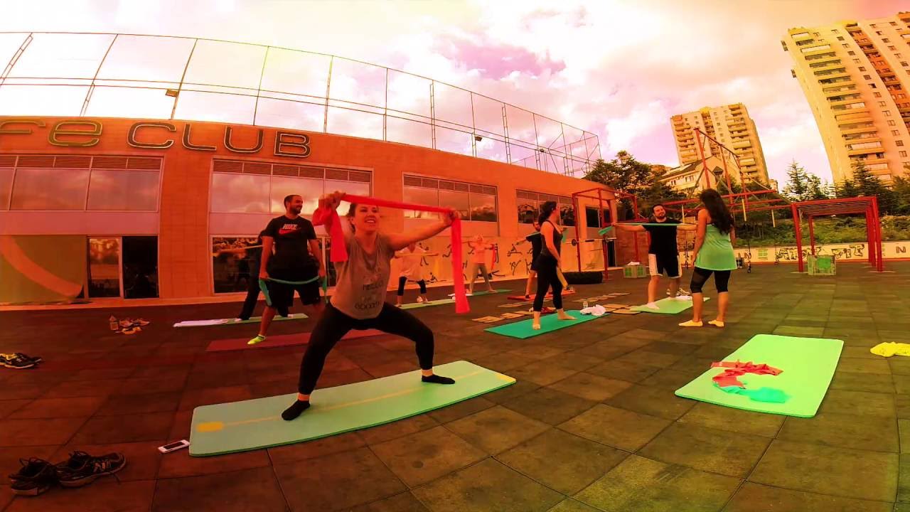 Base Life Club- Nokta Medya Pilates Grup Dersi - YouTube