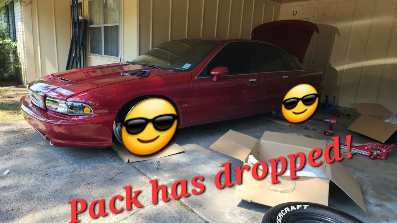 Mounting up my 24 inch rucci wheels on my 94 caprice - YouTube