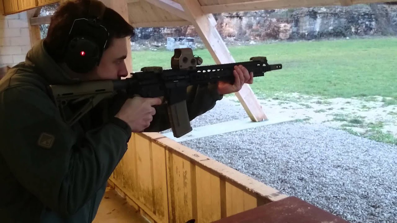 Ar15 rapid shooting - YouTube