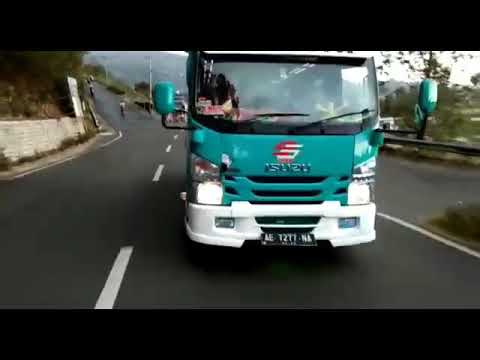 Elf Giga Karoseri Adi Putro - YouTube
