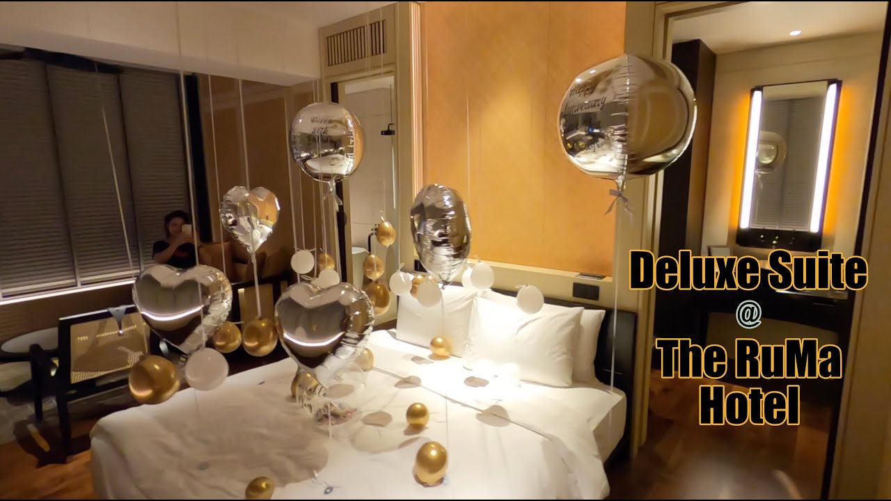 Deluxe Suite @ The RuMa Hotel - YouTube